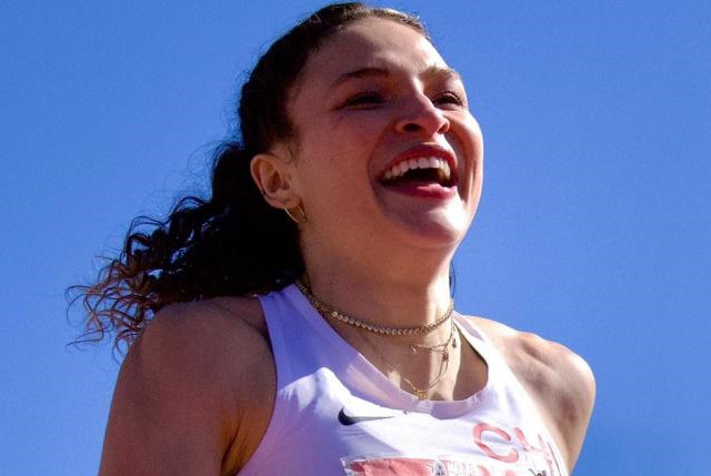 Martina Weil rompe récord chileno y clasifica al Mundial Martina Weil rompe récord chileno y clasifica al Mundial